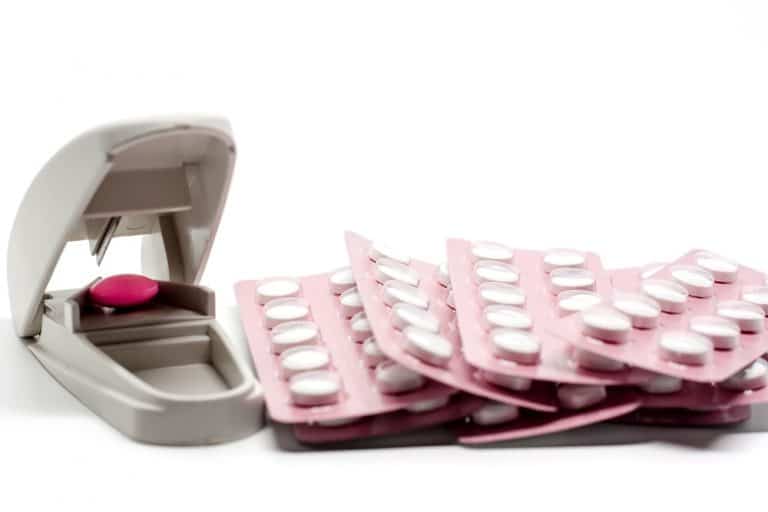 The 7 Best Pill Cutters [2025 Reviews] - Mobility With Love